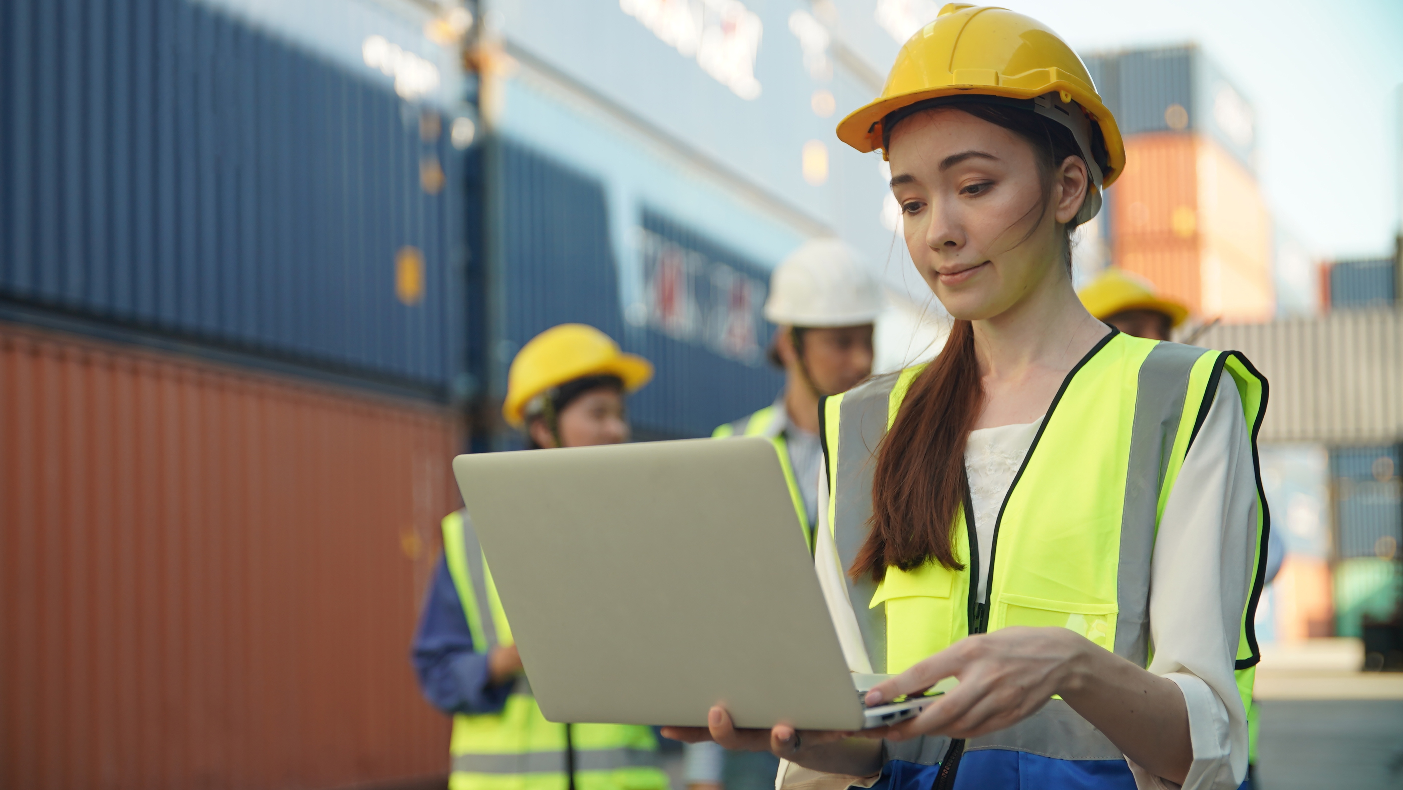 SAP SRM: adozione, vantaggi e applicazioni pratiche SAP SRM: adozione, vantaggi e applicazioni pratiche
